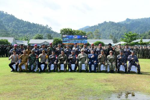 TNI AL BERSAMA US NAVY DAN USMC GELAR LATMA CARAT 2024 DI LAMPUNG ...